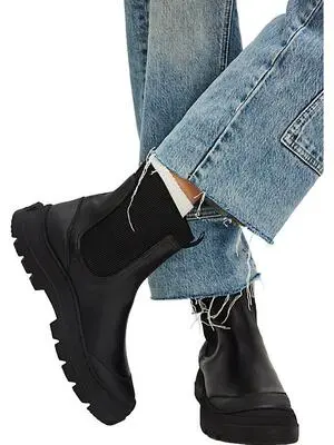 Barbour Klara Chelsea Boots Black