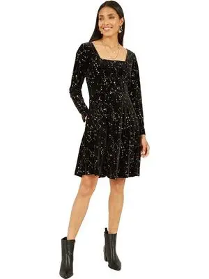 YUMI Star Foil Print Skater Dress - Black
