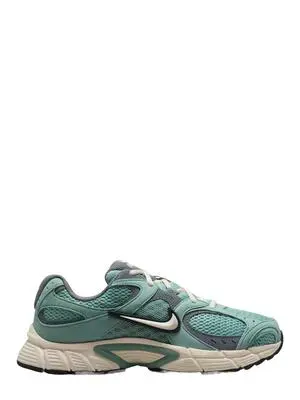 Nike V5 Rnr Mesh Low-Top Sneakers Green