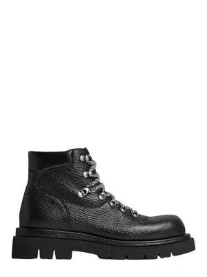 Bottega Veneta Lug Hiking Ankle Boot - Black/black