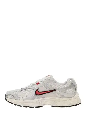 Nike V5 Rnr Sneakers - White