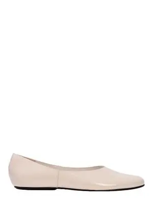 BLACK SUEDE STUDIO Ezra Ballerina Flat - Coconut Patent