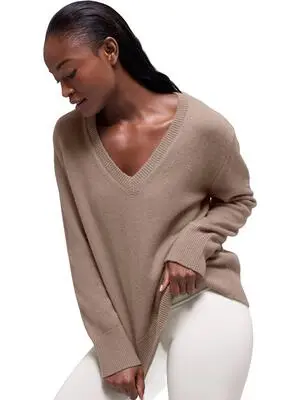 Alo Yoga Wool Cashmere Oversized V-neck Sweater Top - Chai Latte