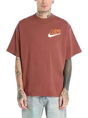 Nike Swoosh Graphic T-shirt - Brown