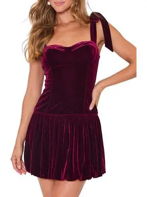 VICI Veronica Velvet Bubble Hem Mini Dress - Burgundy