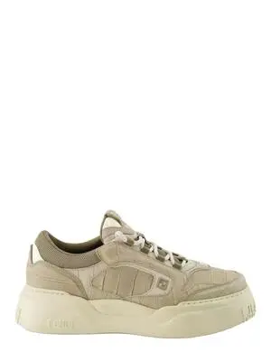 Fendi Force Crocodile-effect Logo Sneakers - Grey