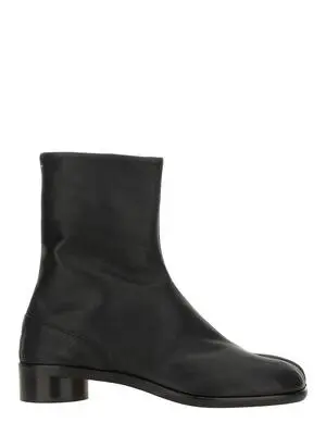 MAISON MARGIELA Tabi Ankle Boots - Black