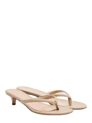 GIANVITO ROSSI Calypso 35 Leather Thong Sandals - Beige