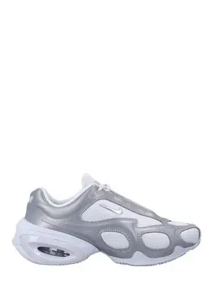 Nike Sneakers Platinum