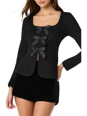 Astr The Label Split Front Bow Top - Black