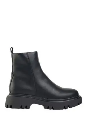 V.GAN LONDON Cameo Ankle Boots Black