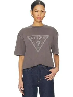GUESS ORIGINALS Vintage Triangle Tee In Grey - Dark Grey