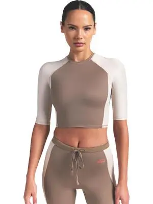 Nike Skims Shine Padded 1/2-sleeve Crop Top - Brown