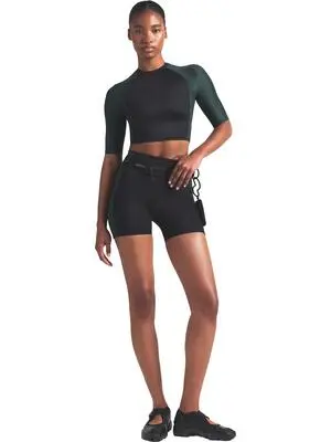 Nike High-waisted 5" Biker Shorts - Black