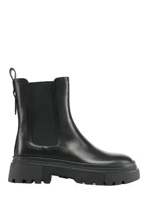 J/SLIDES NYC Brame Leather Chelsea Boots - Black