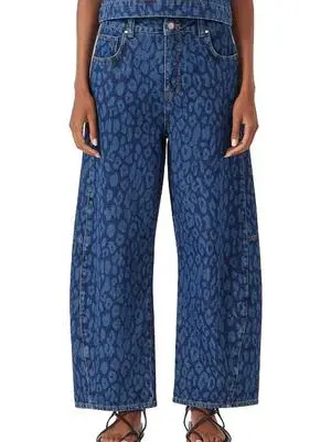 HUSH Bree Horseshoe Barrel Leg Jeans - Laser Leopard Print Mid Blue