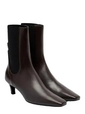 TOTEME 50 Leather Chelsea Boots - Brown