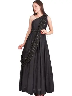 RAAS Oni One Shoulder Embroidered Saree Gown - Black