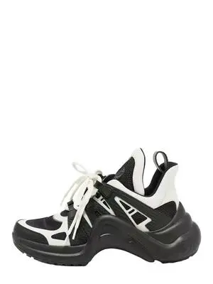 LOUIS VUITTON Panelled Sneakers - Black