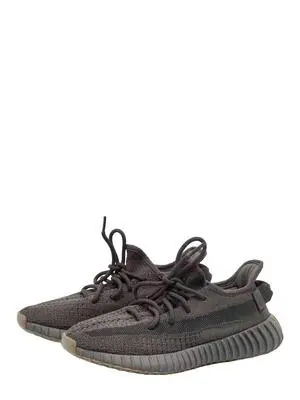 Yeezy Boost 350 V2 Sneakers - Black