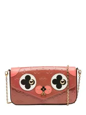LOUIS VUITTON 2017 Monogram Vernis Pochette Felicie Valentine Dog - Pink