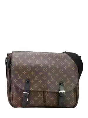 LOUIS VUITTON 2016 Monogram Macassar Christopher Messenger Bag - Black