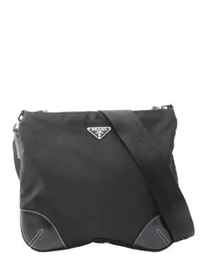 Prada 2000s Logo-plaque Leather Crossbody Bag - Black