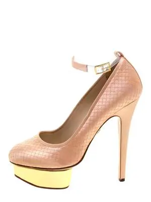 CHARLOTTE OLYMPIA Quilted Platform Pumps - Orange