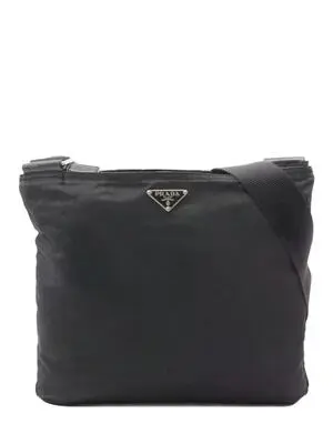 Prada 2000s Logo-plaque Shoulder Bag - Black