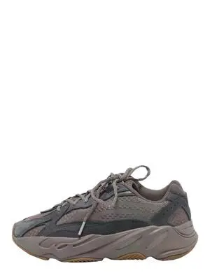 Yeezy Boost 700 V2 Mesh-panelled Sneakers - Grey