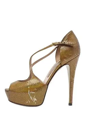 Gucci Buckled Platform Pumps - Gold