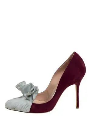 Manolo Blahnik Suede Heeled Pumps - Red
