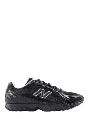 NEW BALANCE 204l Silhouette - Black With Timberwolf