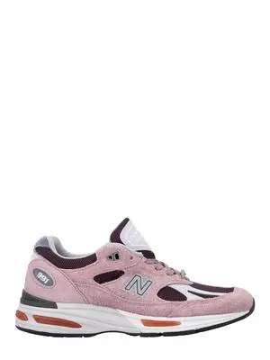 NEW BALANCE 991v2 Sneakers - Pink