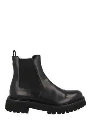 FERRAGAMO Chelsea Boots - Black
