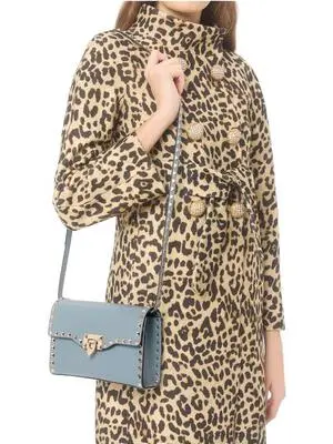 Valentino Garavani Rockstud Grainy Calfskin Crossbody Bag - Natural
