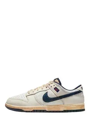 Nike Dunk Low Sneakers - Neutrals