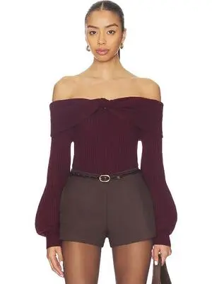 Astr The Label Tilde Off-shoulder Sweater - Wine