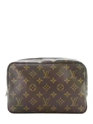 LOUIS VUITTON Trousse Toiletry Monogram Canvas 23 Pouch - Brown