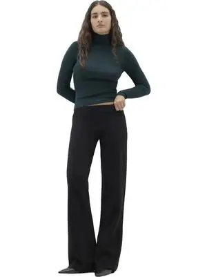 Naked Cashmere Fitted Cashmere Turtleneck - Ecru
