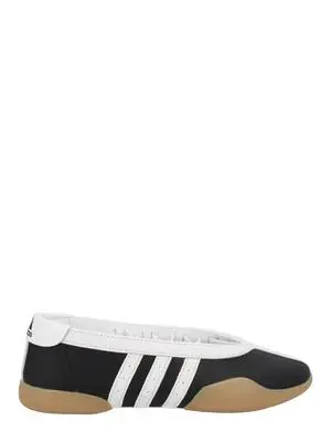 ADIDAS ORIGINALS Taekwondo Mei Sneaker - Black