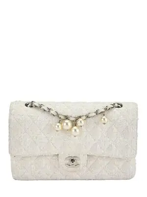 CHANEL Classic Double Flap Bag