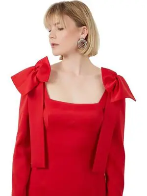 GIZIA Formal Dress With Bow Detail And Slit - Red