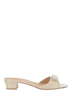 FERRAGAMO 30mm Vara Bow Sandals - Neutrals
