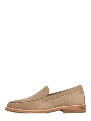 Vince Grant Suede Loafer - Natural