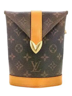 LOUIS VUITTON Envelope Pouch Monogram Leather Shoulder Bag - Brown