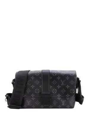 LOUIS VUITTON S-cape Messenger Bag Monogram Eclipse Canvas - Black