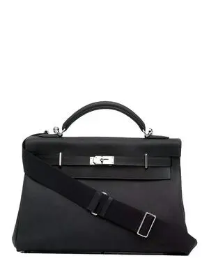Hermès 2023 Togo Maxi Kelly 42 Satchel - Black
