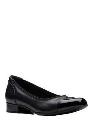 CLARKS Krystine May Cap Toe Pump