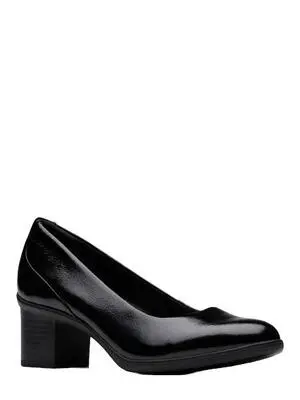 Clarks Shaya Poppy Pump - Black Patent
